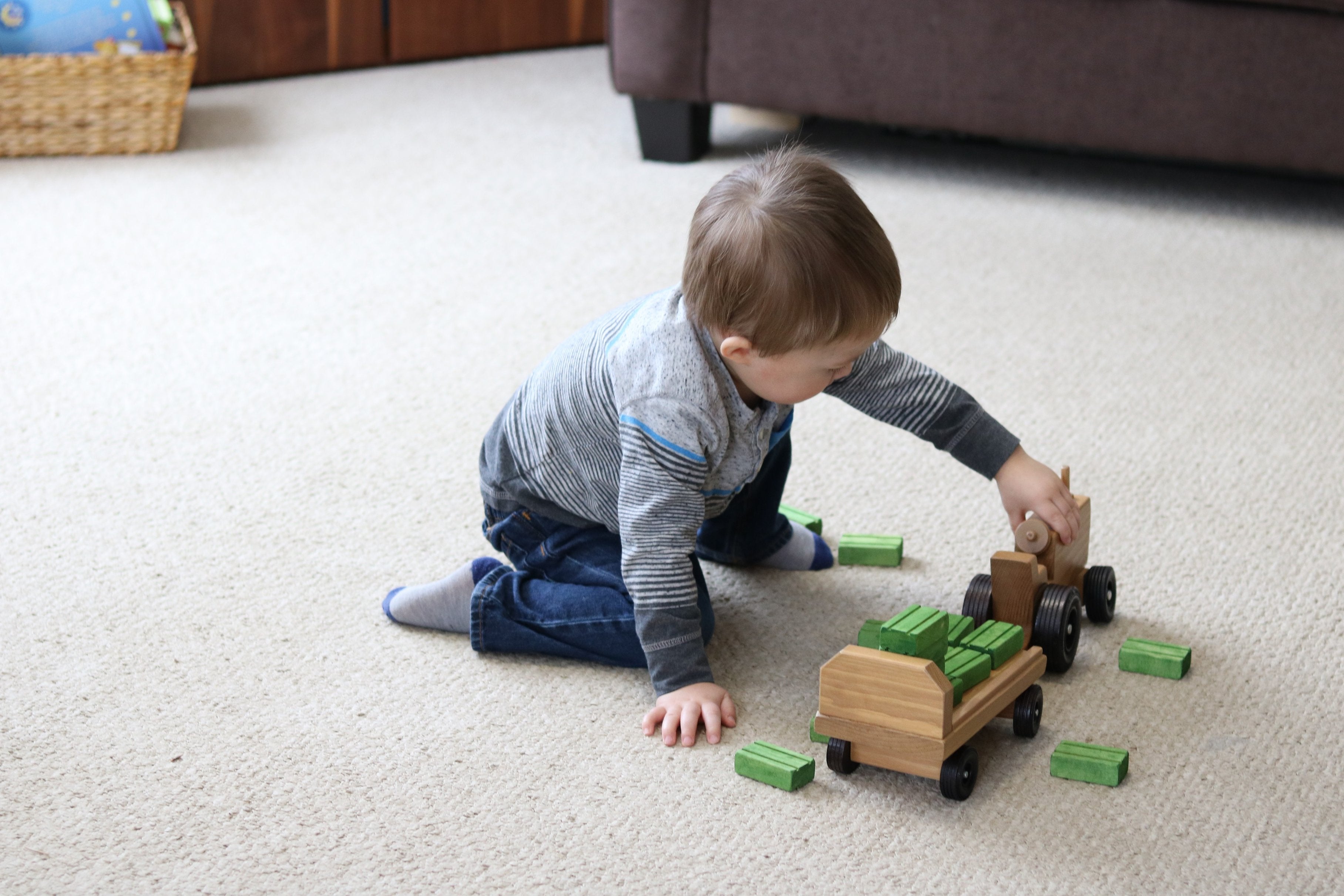 Amish-Made Wooden Toy Tractor and Wagon Set with Hay Bales — BuyAmerican